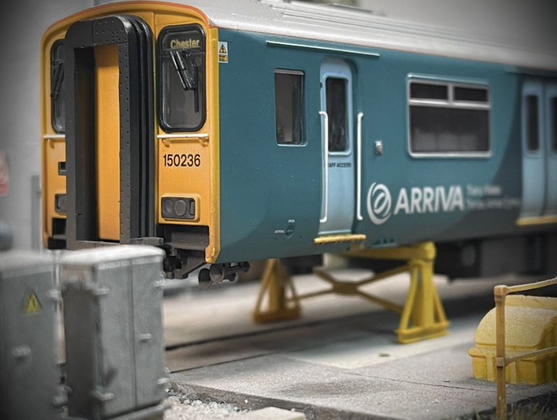 Rusty Rails Diesel Depot Details — Key Model World Shop